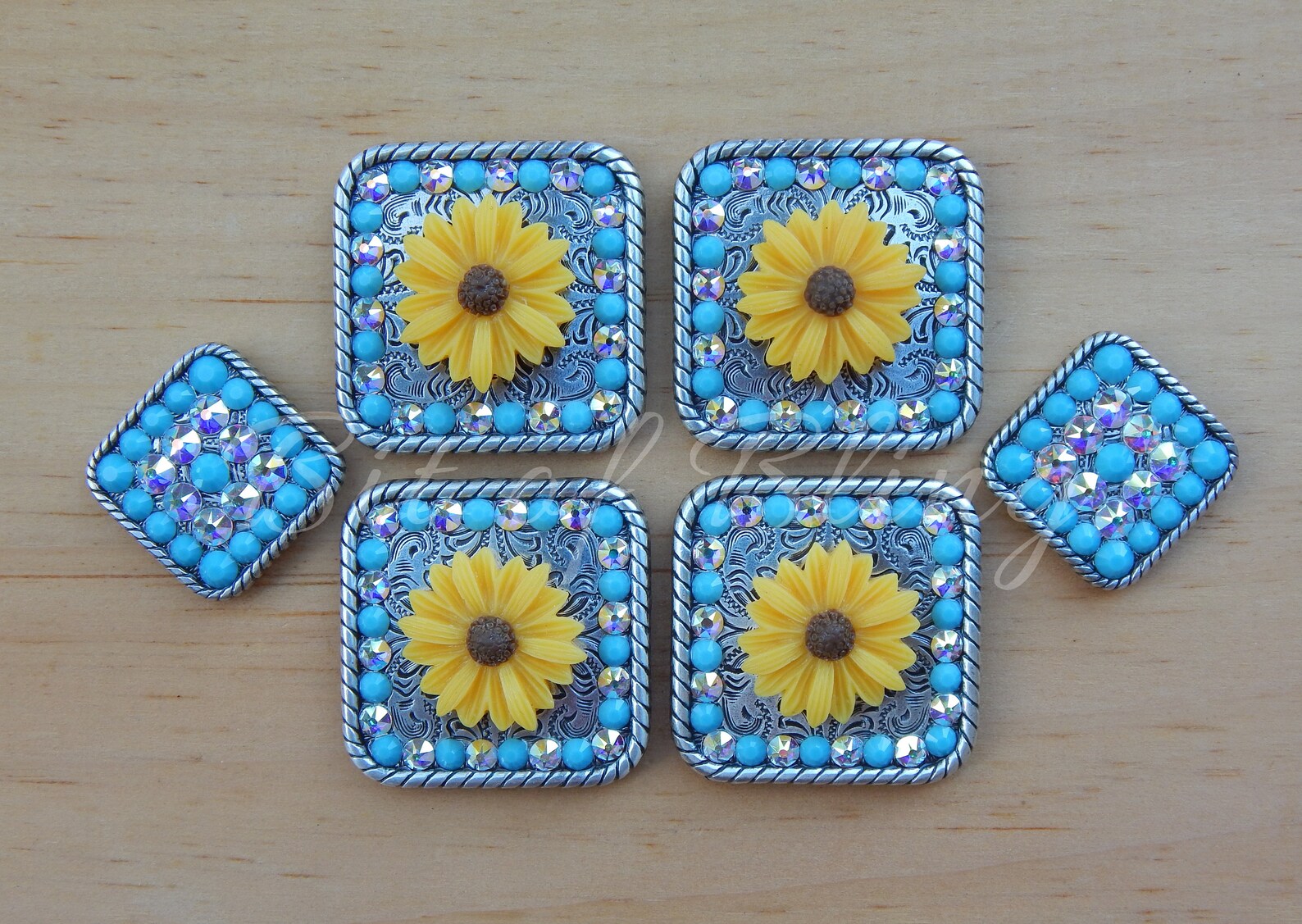 Yellow Daisy Saddle Concho Set W/ Turquoise & Crystal AB Horse Tack ...