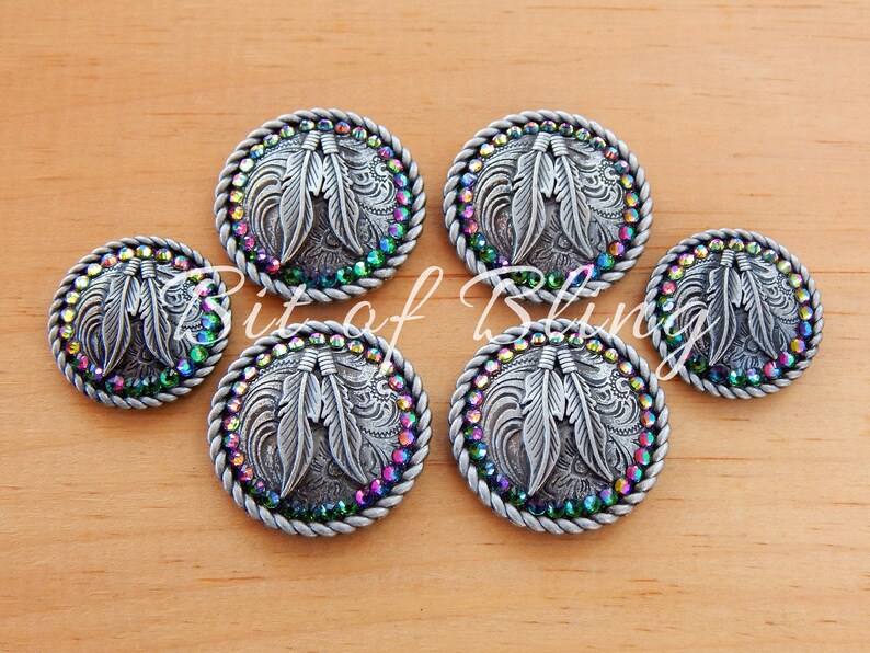 Antique Silver Round Rope Edge Feathers Saddle Concho Set - Green ...