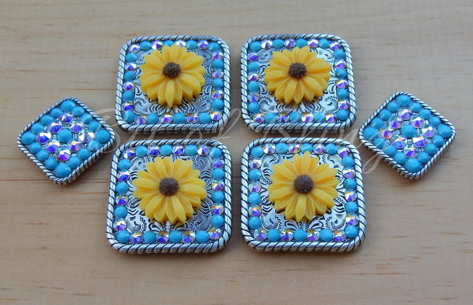 Yellow Daisy Saddle Concho Set W/ Turquoise & Crystal AB Horse Tack ...