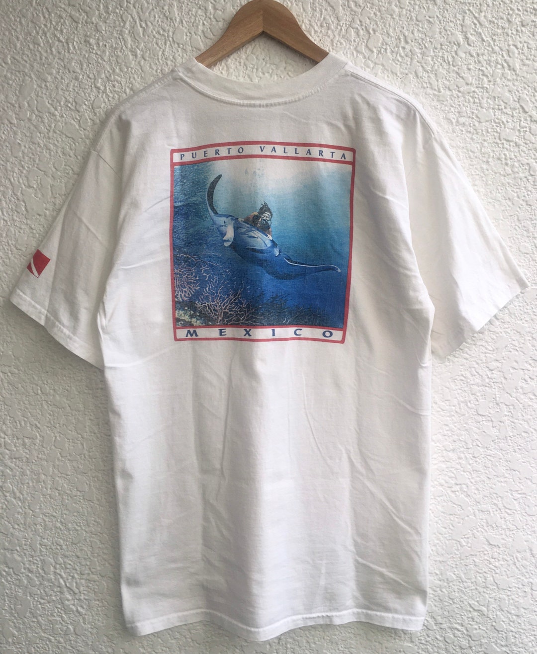 Vintage Puerto Vallarta Adventure Mexico PADI Souvenir T-shirt Y2K Size ...