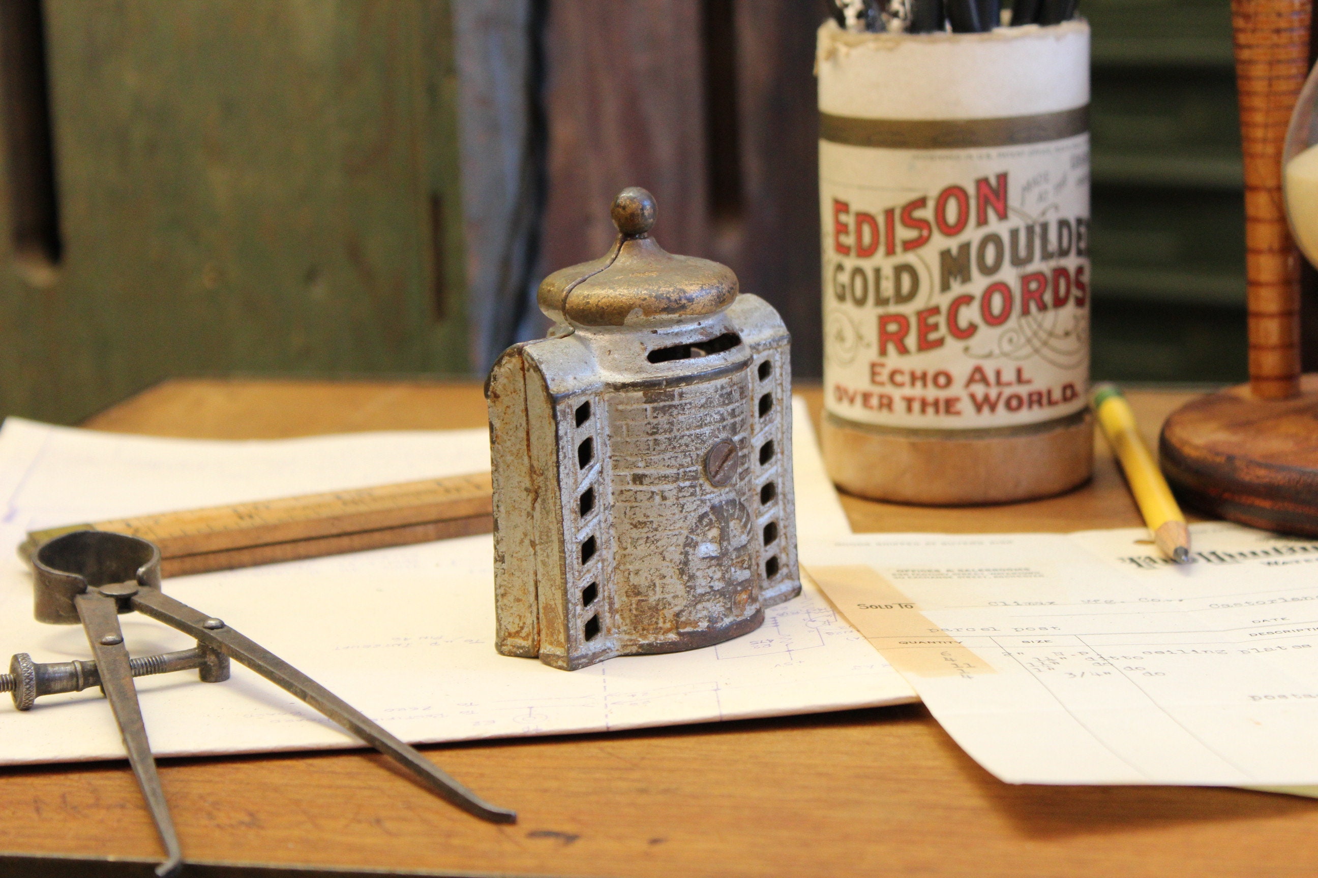 Antique Vintage Cast Iron A.C. Williams Presto Coin Money Bank Building ...
