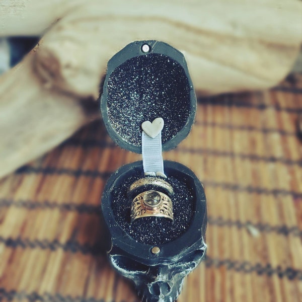 Skull Ring Box - Etsy