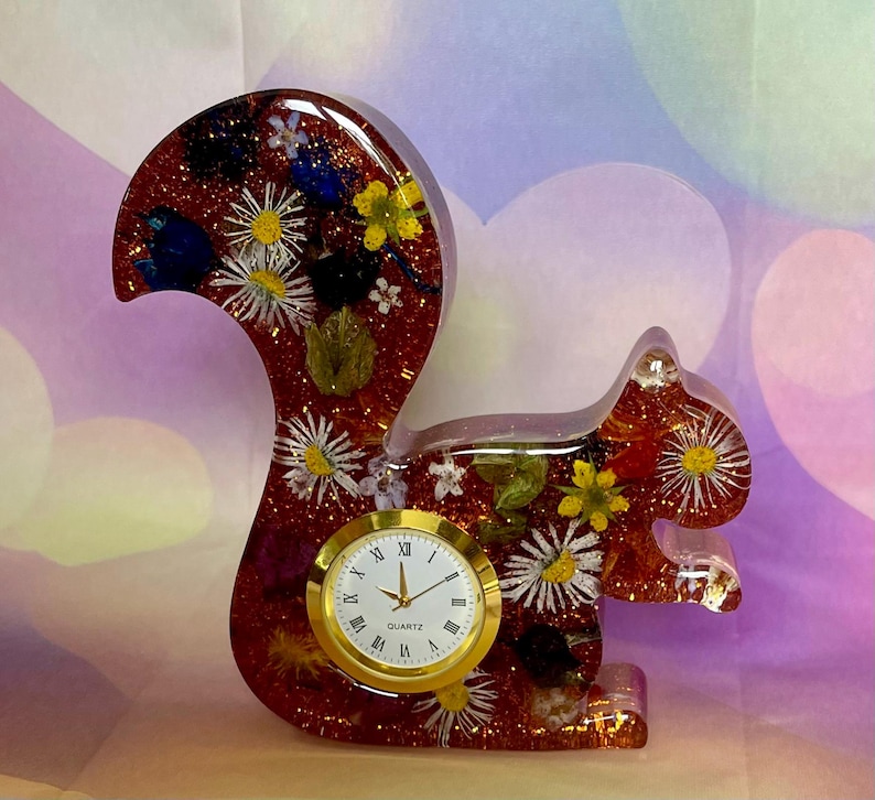 Mantle Clock. Butterfly, Bunny, Penguin, Squirrel. Sizes in Description ...