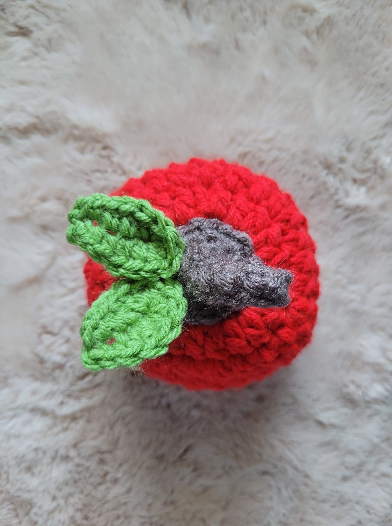 Easy Crochet Apple Hat Pattern| Beginner Crochet Apple Hat Pattern ...