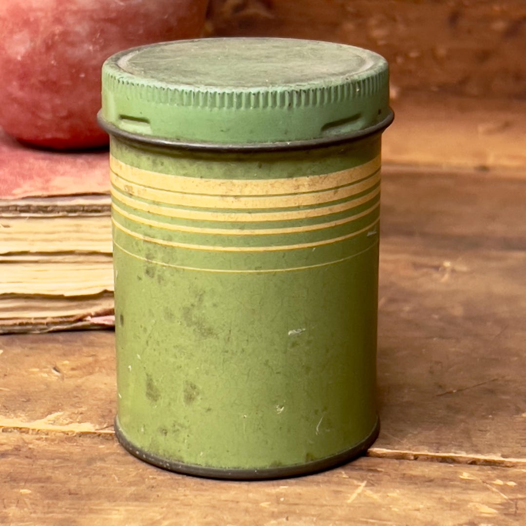 Vintage Green Tin Container: Farmhouse Small Storage Can With Lid - Etsy