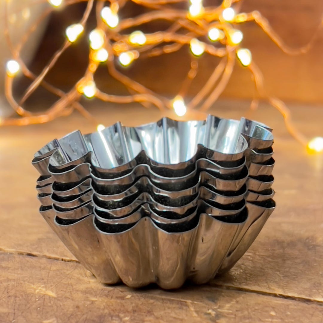 Tartlet Tin, Vintage Molds, Made in Sweden Round Metal Tart Tins. Set ...