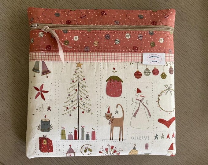 Made to Order: Down Tinsel Lane Cream Colorway Project Bag for ...