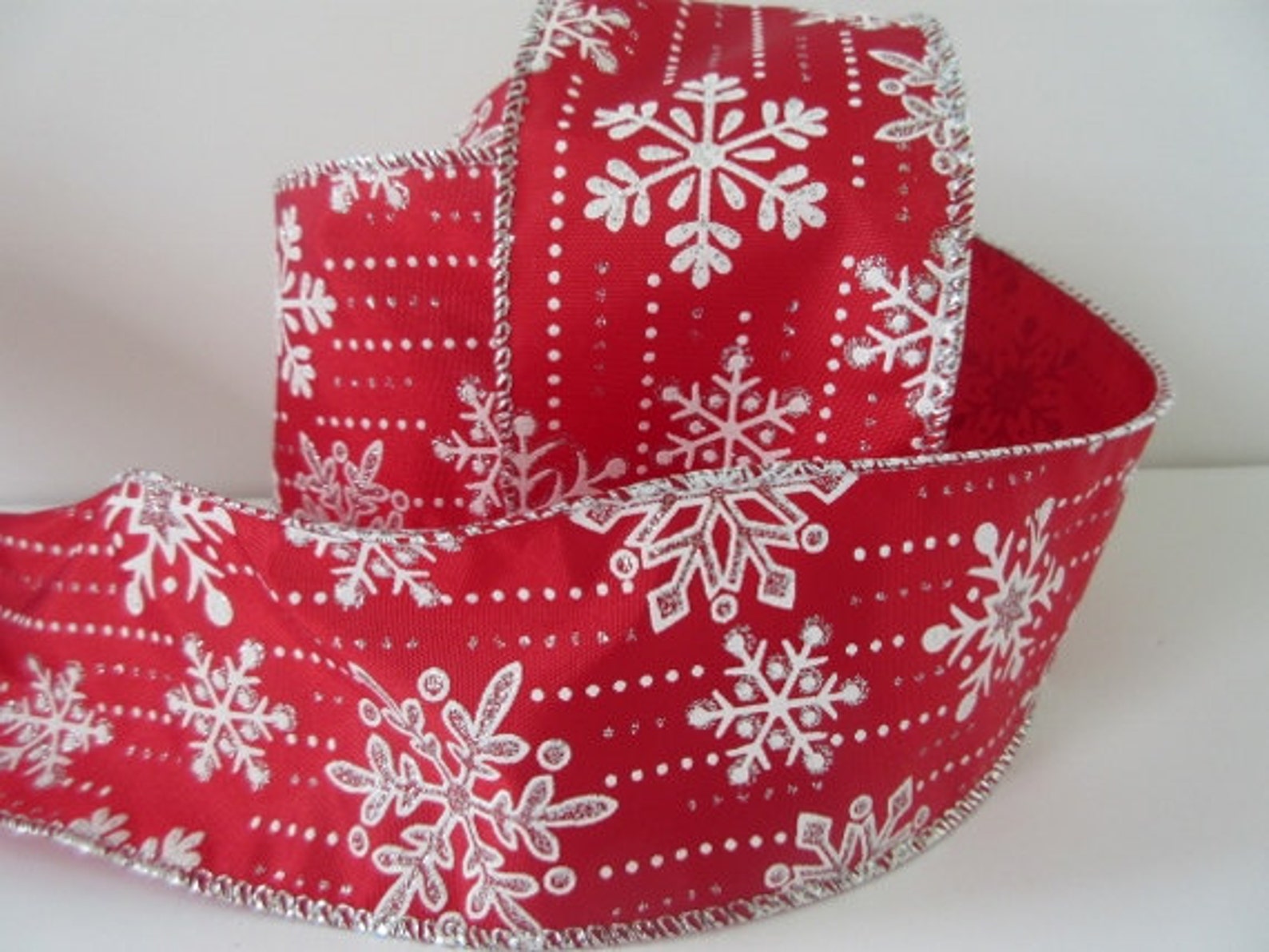 Red Christmas Ribbon Snowflake Ribbon Wired 2 1/2 Inch - Etsy