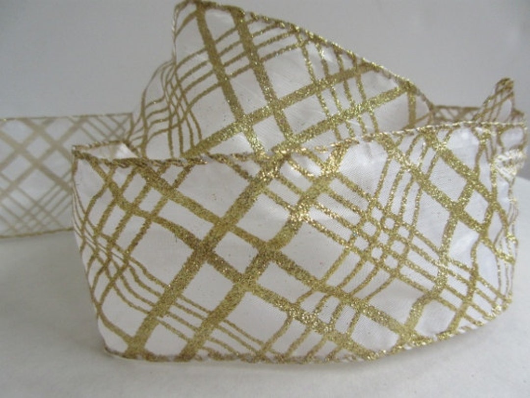 White Ribbon With Gold Glitter Holiday Wired 2 1/2" Inch Wide Christmas ...