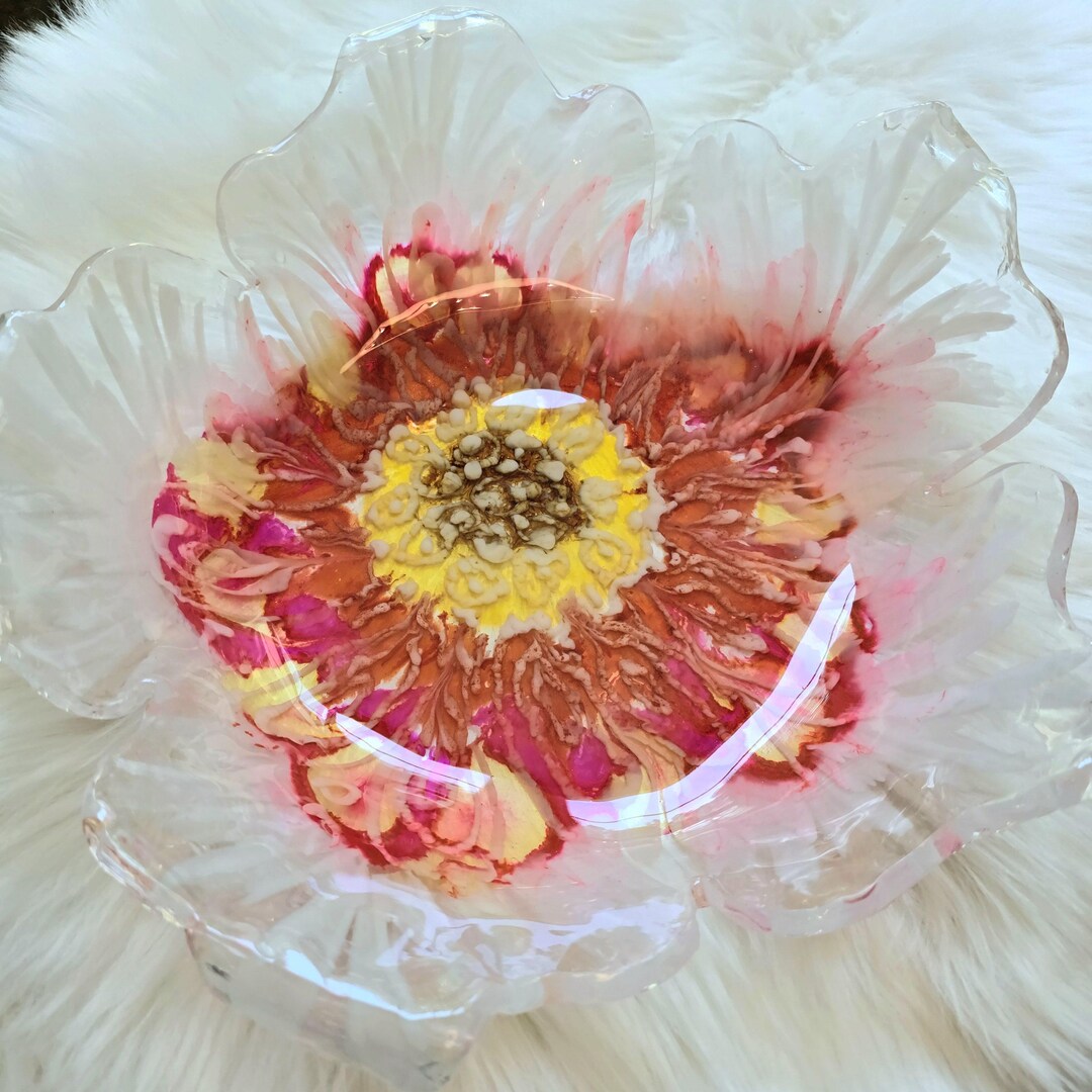 Beauty 12 Inch Resin Bowl With Wispy Floral Effect. 4 Inches Deep ...