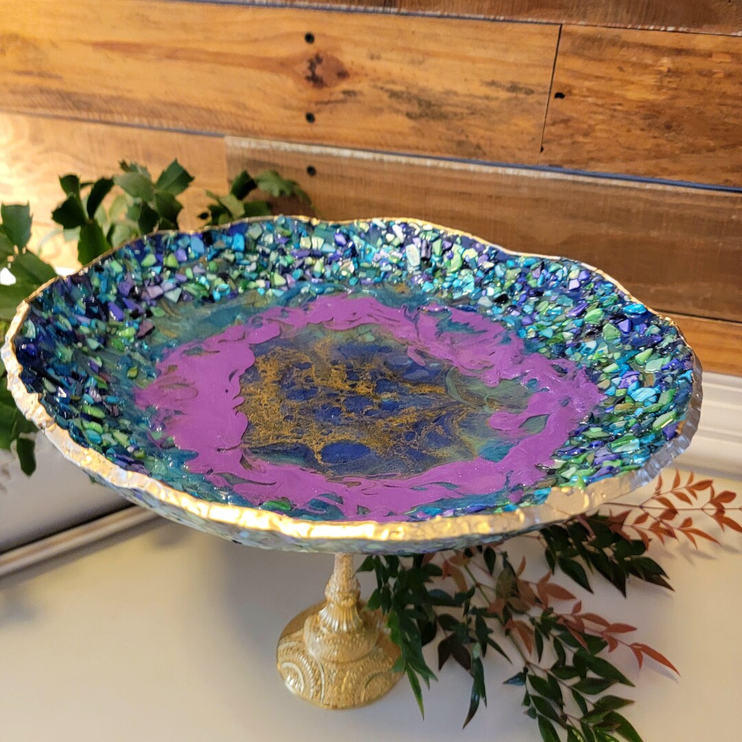 13" Peacock Inspired Crushed Shells Resin Bowl With Gold Accents on 9 ...