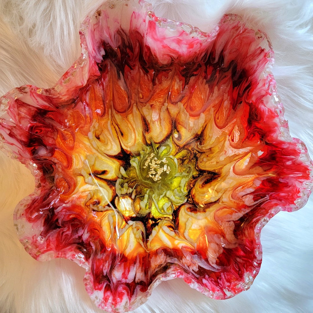 Red to Golden Yellow Fire Resin Bowl With Crushed Glass Edges. 11"x4.5 ...