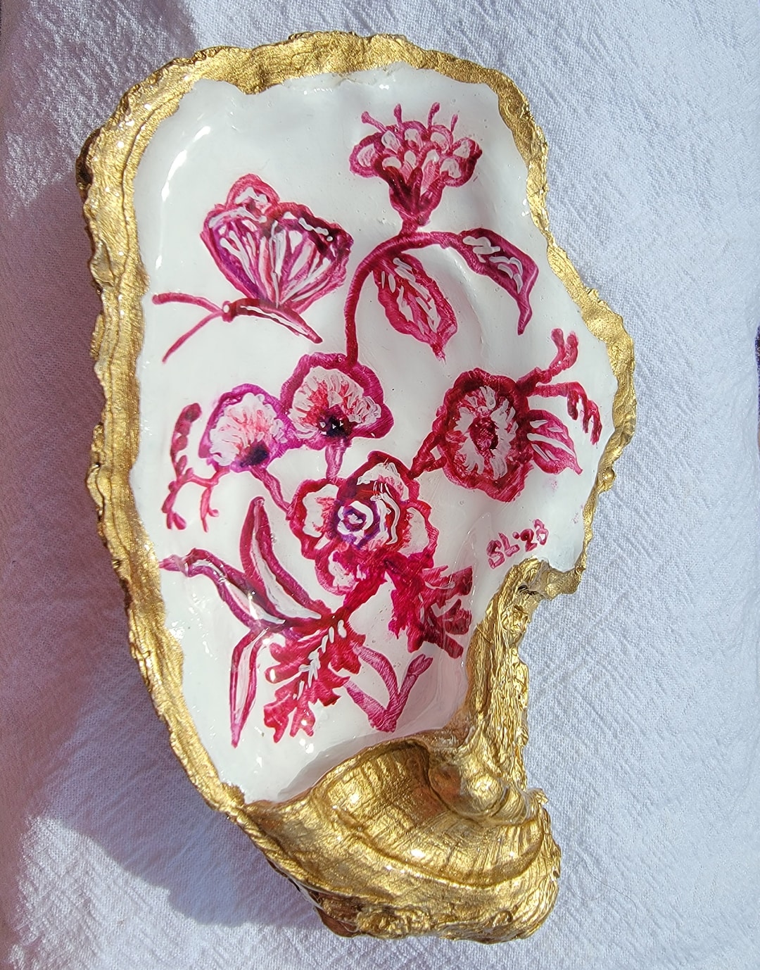 Kintsugi Inspired Red White & Gold Edges Floral Hand-painted Design 5 ...