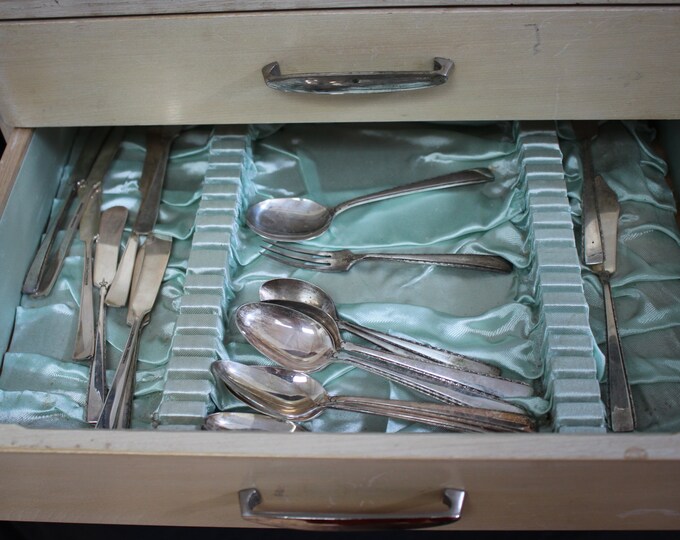 72 Piece Box of Nickel Silver Flatware Serving for 8 With Extras - Etsy