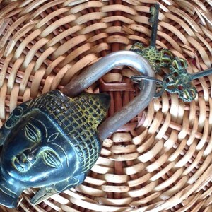 Vintage Buddha Lock and Keys - Etsy