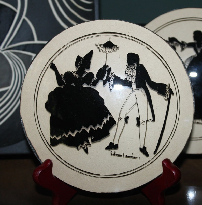 Edna Lewis Hand Painted Silhouette Artist Signed. Round Convex Glass ...