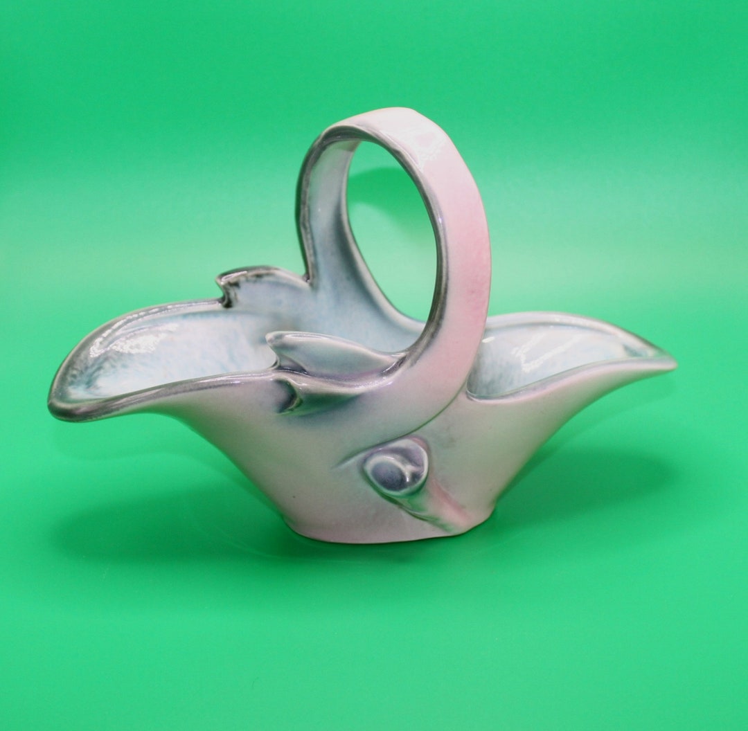 1950s Hull USA Art Pottery 56 calla Lily. Pink & Baby Blue. 9 Ceramic ...