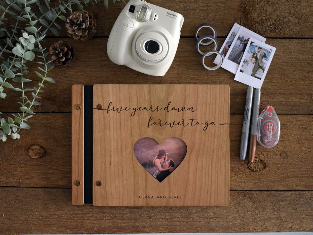 5th Anniversary Personalized Wooden Scrapbook, Aniversary Gift Idea ...