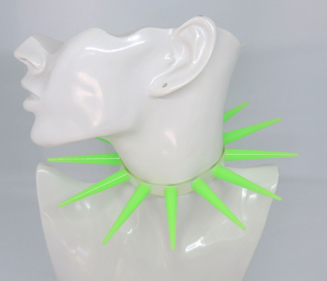 Green Resin Spikes Collar - Etsy