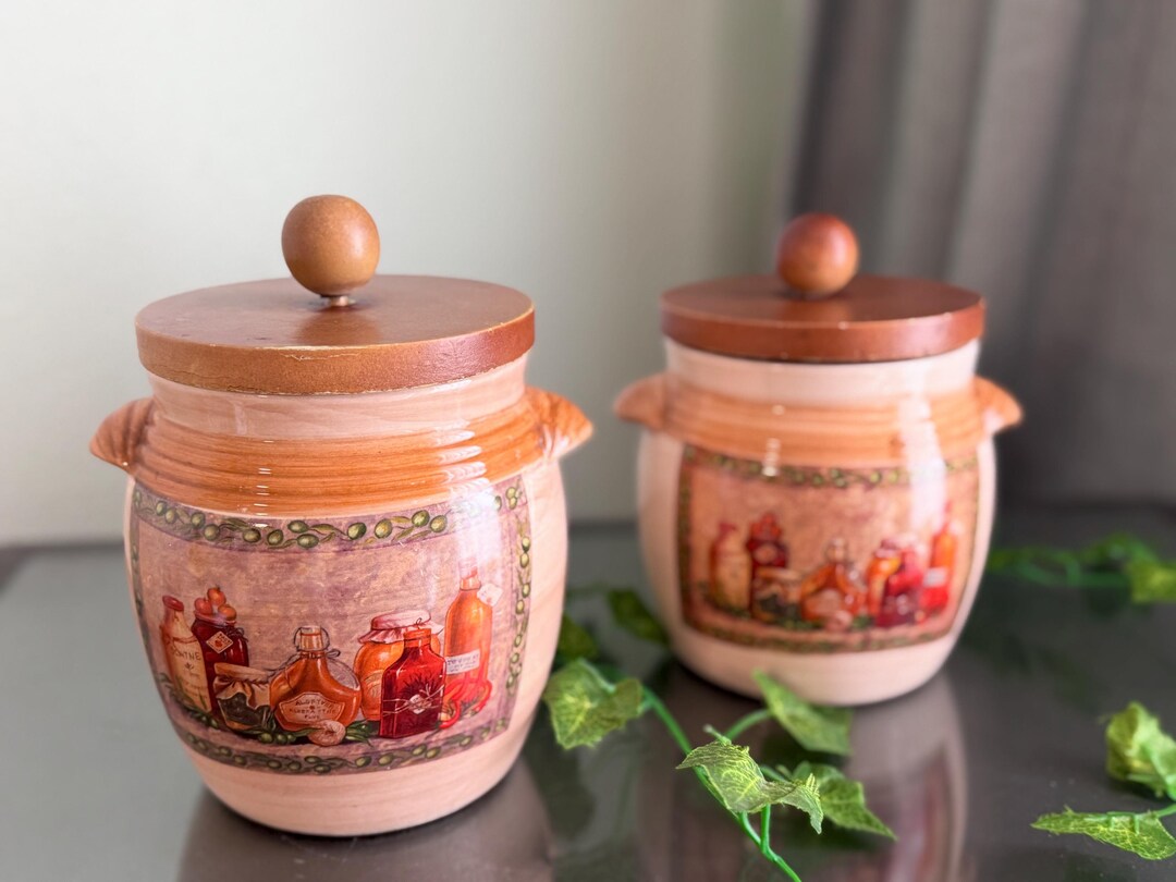 Kitchen Canisters Ceramic Shelf Containers Lidded Jars Country Kitchen ...