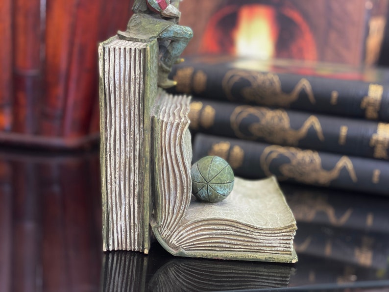 Jester Bookend Library Shelf Decor Statue Rustic Renaissance | Etsy