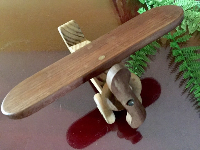 Wooden Airplane Vintage Push Toy Retro 3D Model Hanging Plane Prop Kids ...