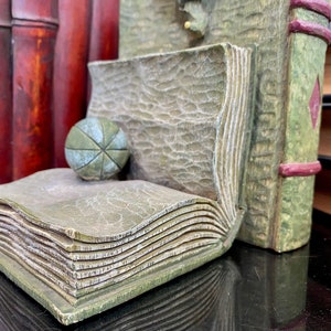 Jester Bookend Library Shelf Decor Statue Rustic Renaissance Fool ...