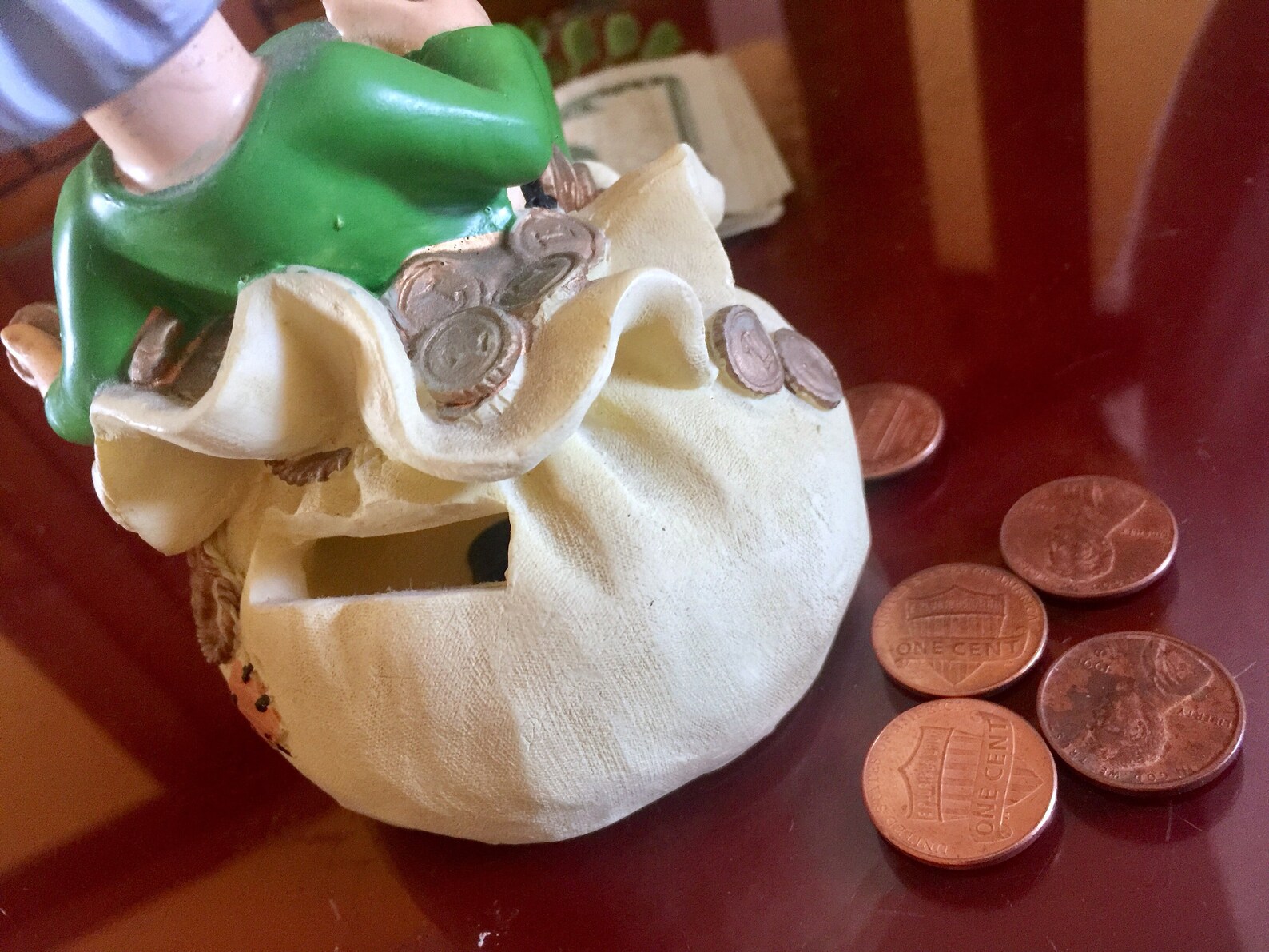 Lucky Irish Bobblehead Leprechaun Money Box Piggy Bank Saint Patricks ...