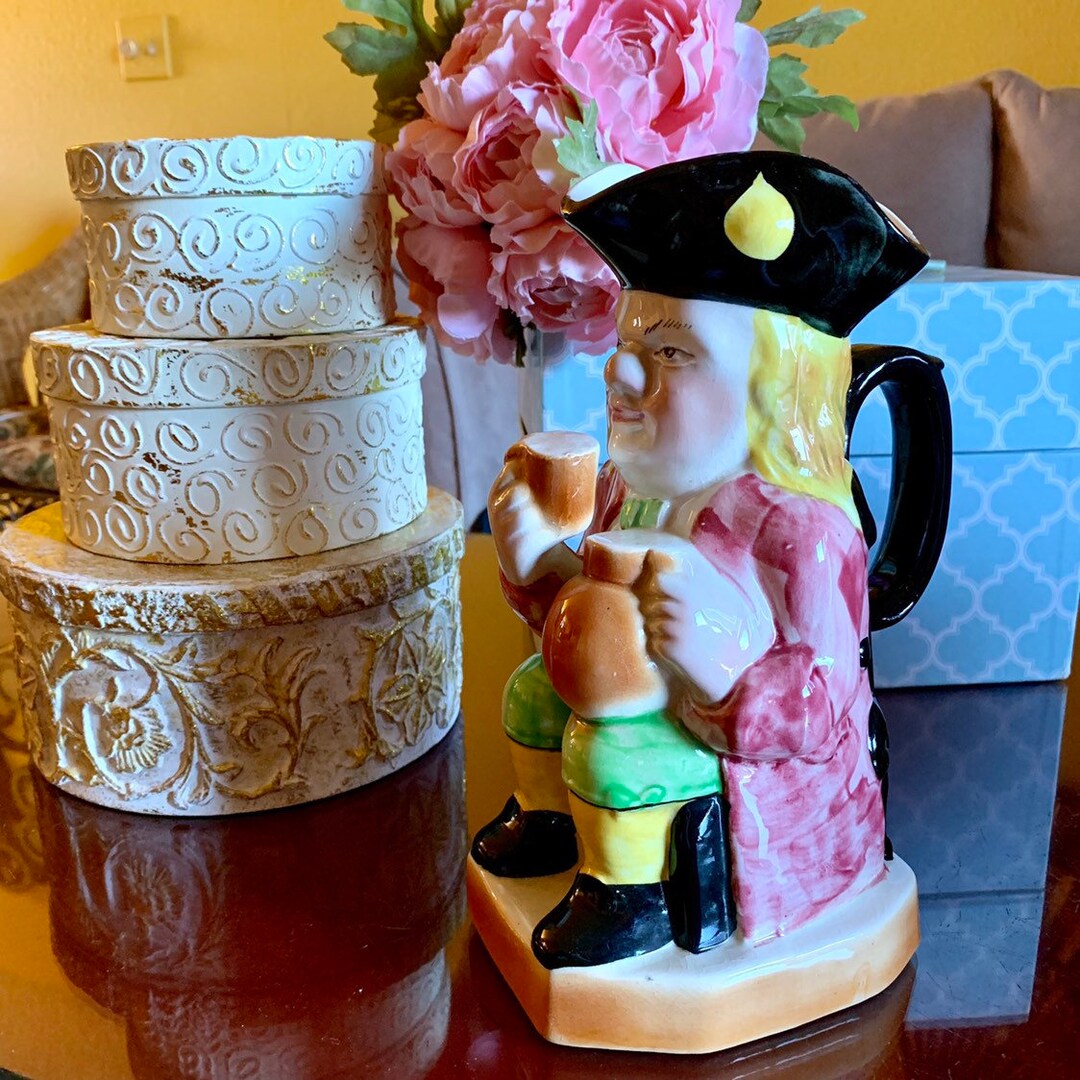 Pitcher Colonial Toby Jug Porcelain Vase Figurine 1950s England Avon ...