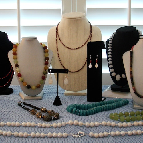 RochelleFioritoNeckl - Etsy