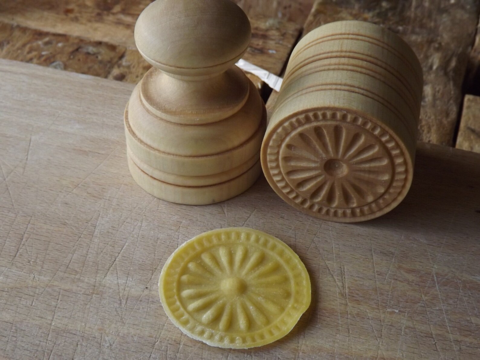 CORZETTI PASTA Stamp 1 Handle 1 Stamp renaissance - Etsy