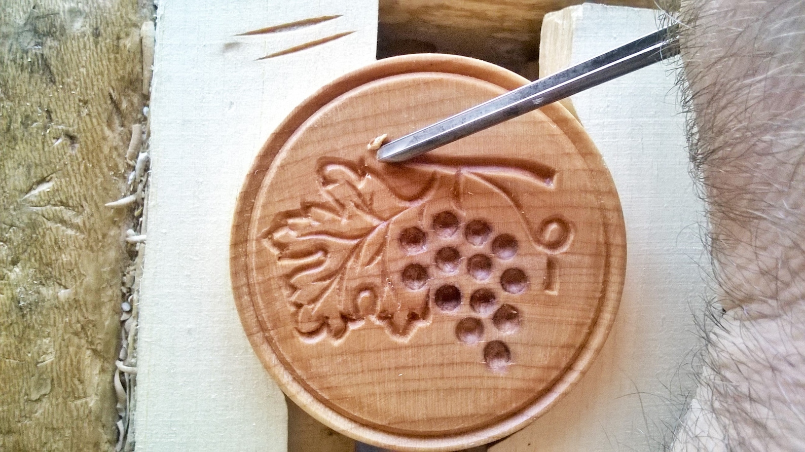 Grape Cluster Corzetti Pasta Stamp, Handturned, Handcarved in Beech ...