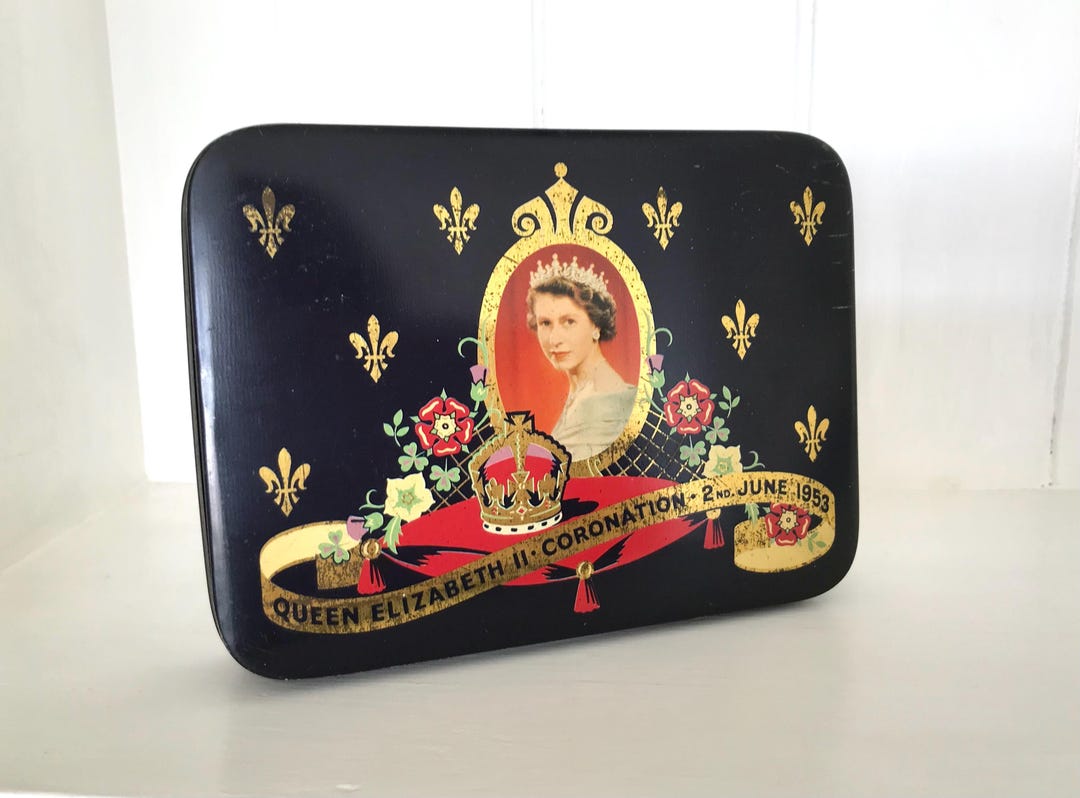 Cadbury’s Coronation Tin, Queen Elizabeth II 1953 Mid Century 1950s ...