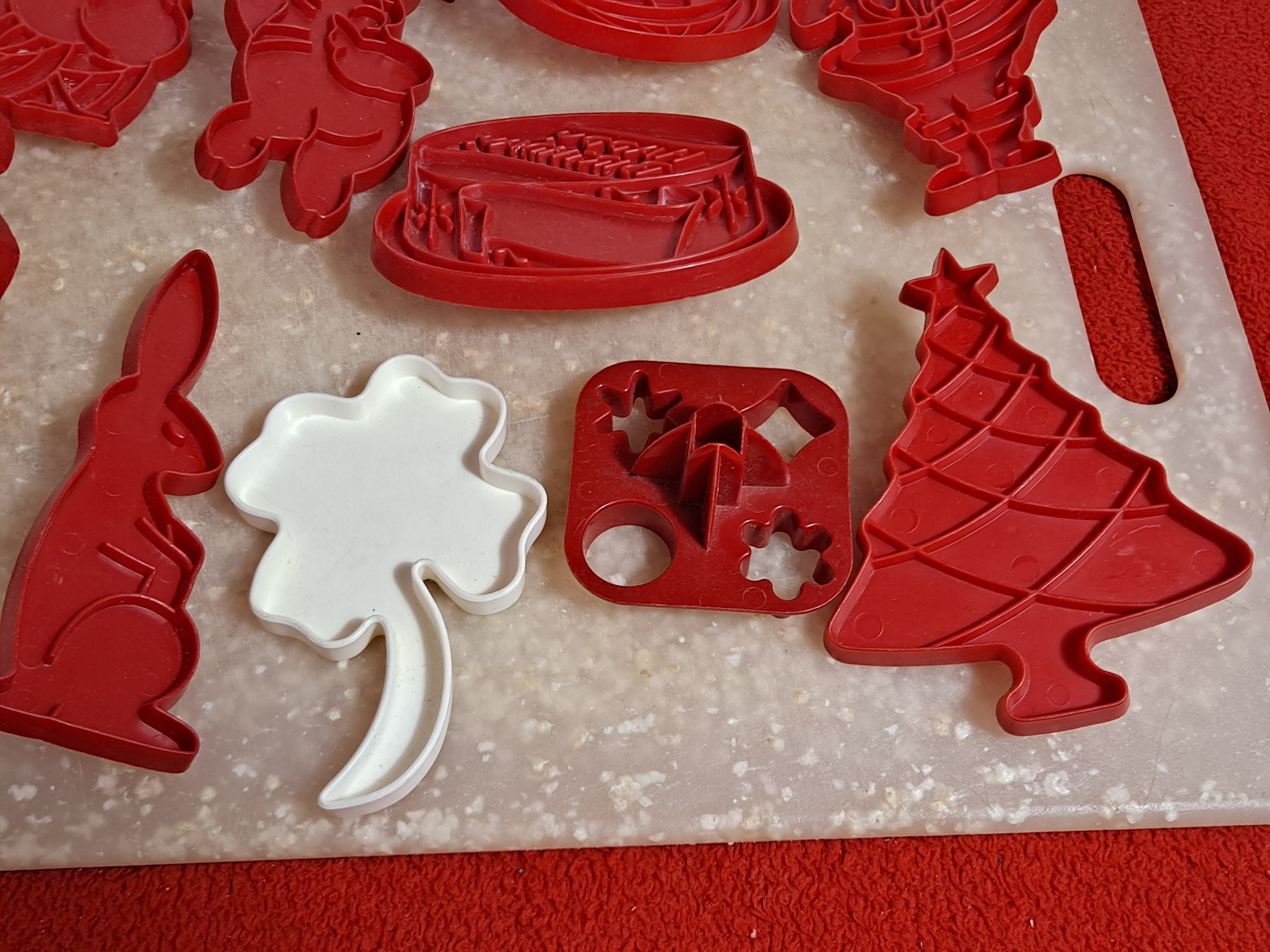 Vintage Tupperware Plastic Cookie Cutters Set of 10 Sugar - Etsy