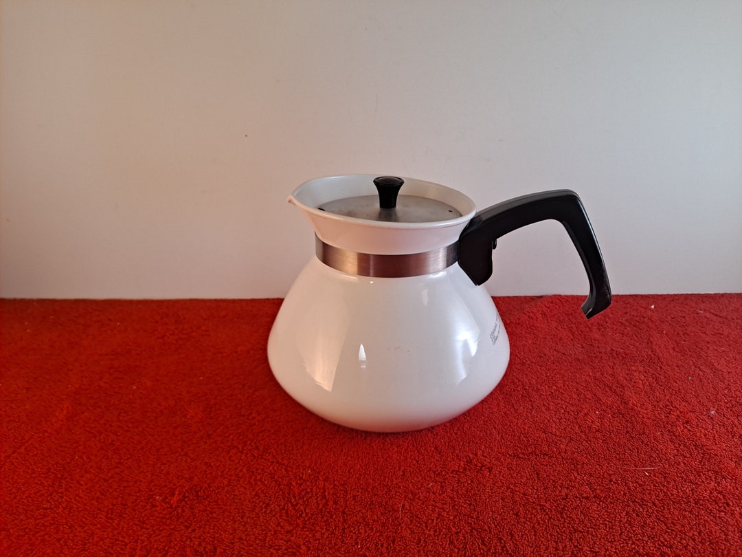 Vintage Corning Ware Tea Pot, 6 Cups, P-104 / Pure White - Etsy