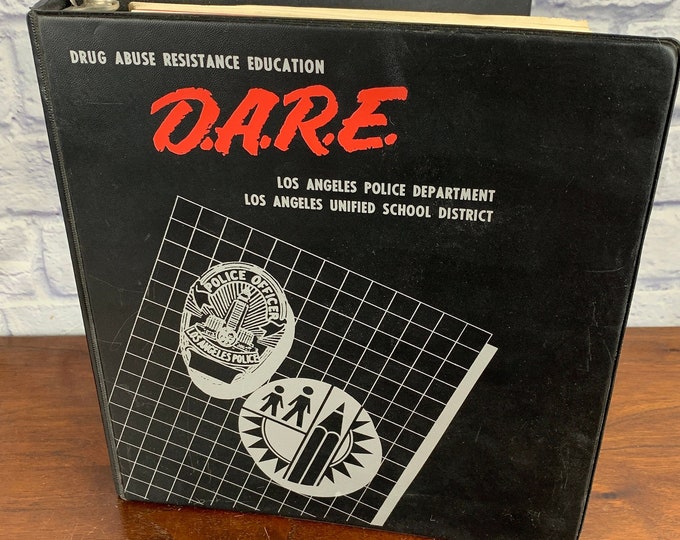 Vintage DARE Program LAPD Educator Binder Millennial Nostalgia 90s Kid ...