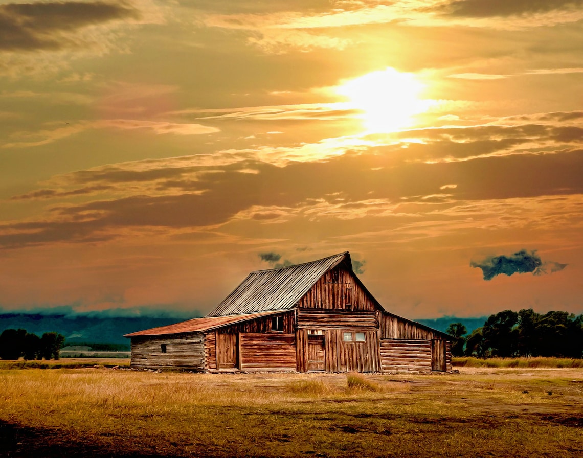 Rustic Barn With Sunset Sky -downloadable Print - Etsy
