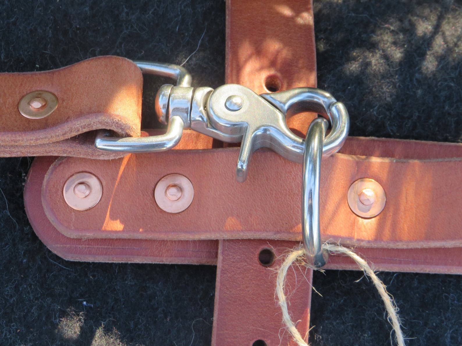 Hand Made Hermann Oak Harness Leather Blanket Carrier/ Blanket Harness/ Leather Bedroll, Leather ...