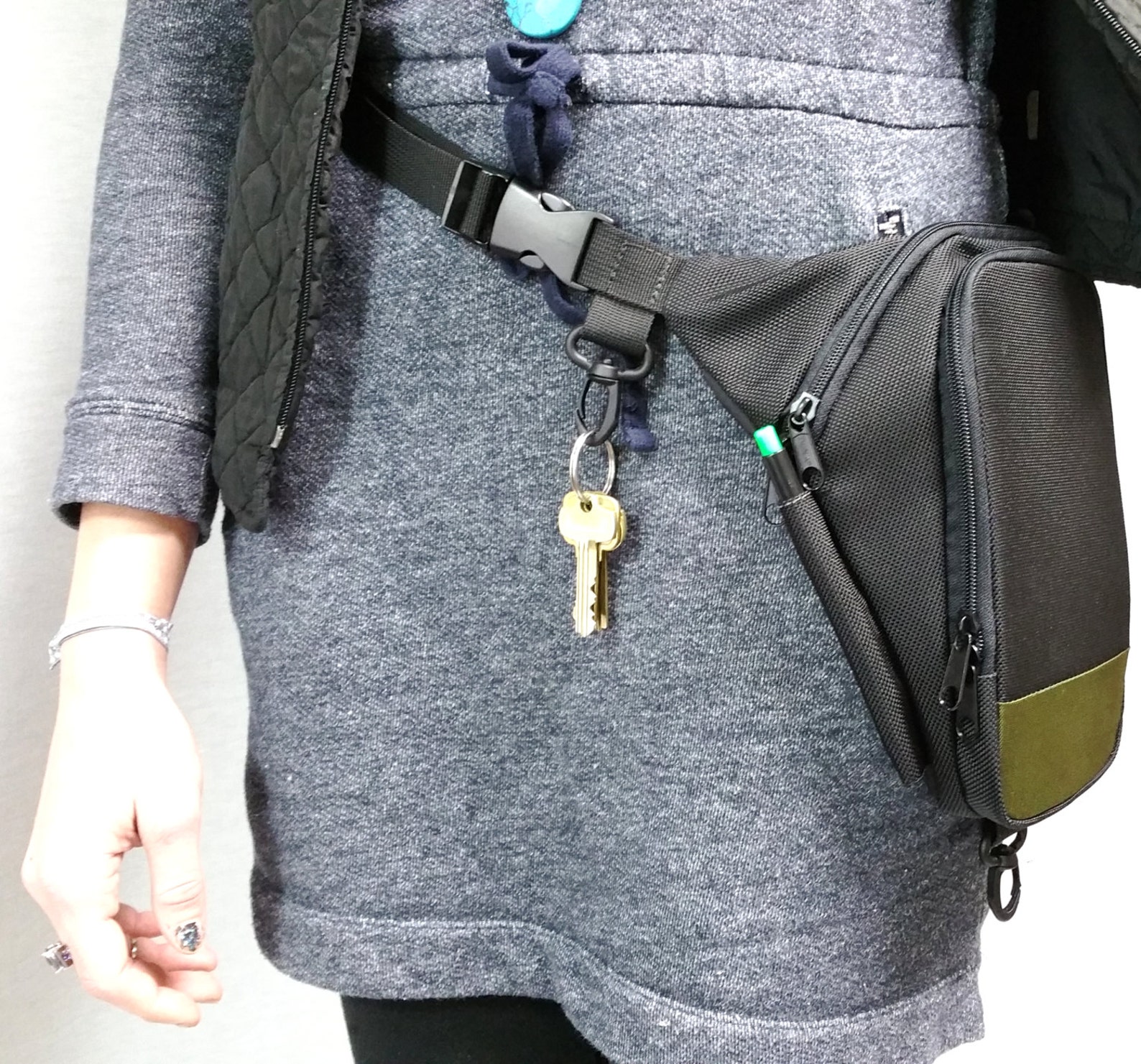 The Venture - Tablet Waist and Shoulder Pack - Etsy