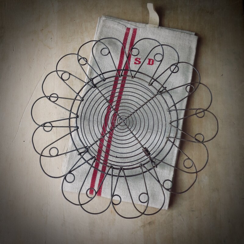 Wire Trivet - Etsy