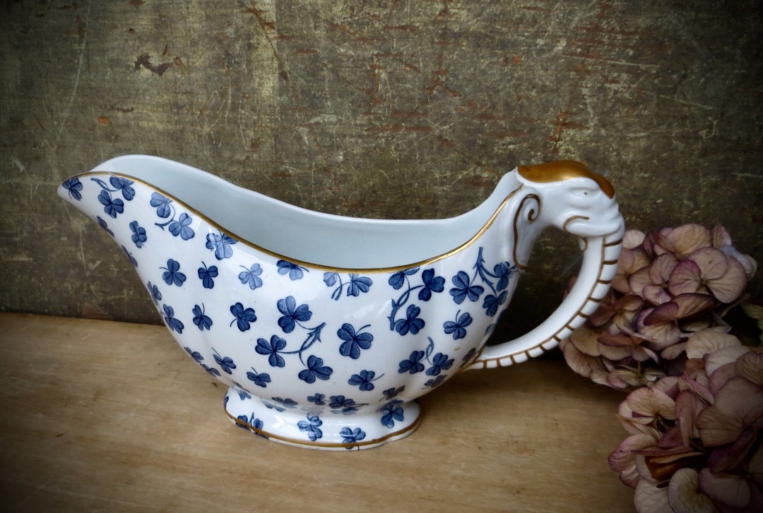Rare 1800s Antique Gravy Boat Shamrocks Royal Worcester Blue and White ...