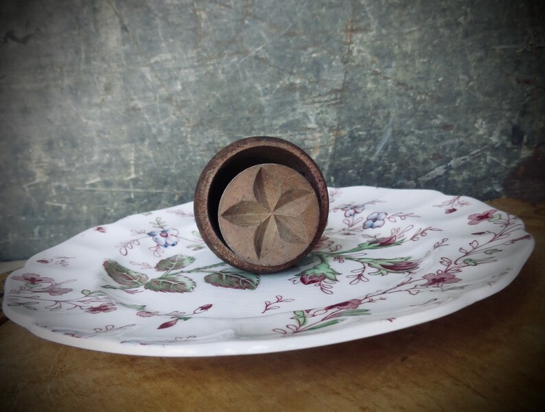Vintage Wooden Butter Stamp Flower Petal Mold Hand Carved - Etsy
