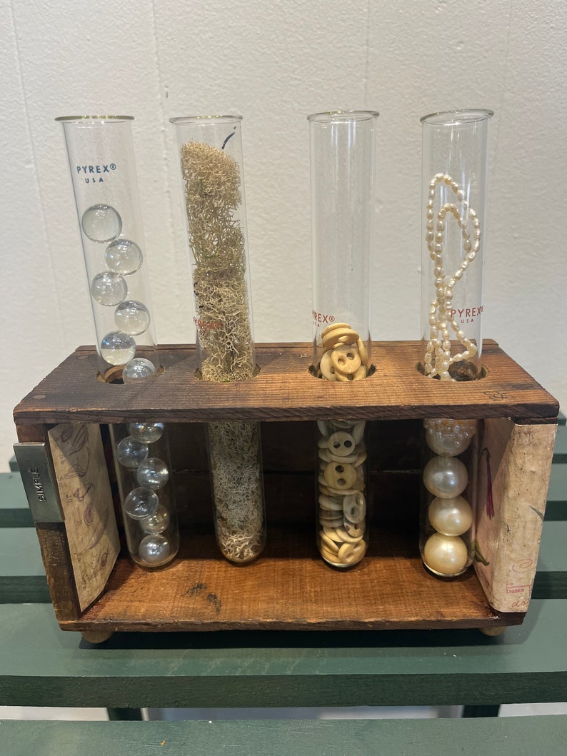 Simple Discovery Box - Etsy