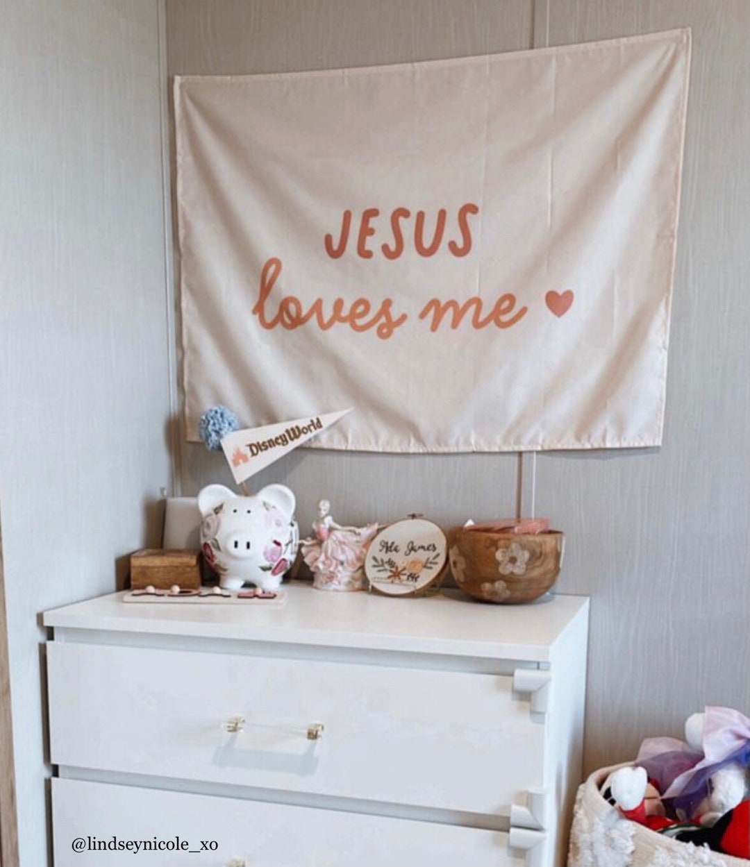 Jesus Loves Me Easy Hang Banner™ for Kid's Rooms, Playrooms & Nurseries ...