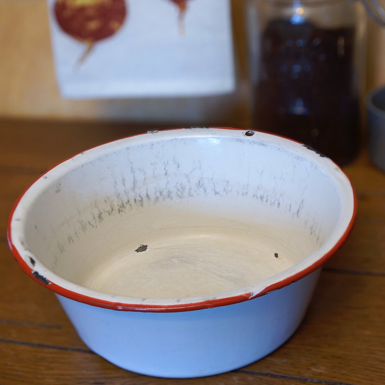 Vintage Red and White Enamel Bowl, Retro Kitchen Decor, Enamelware ...