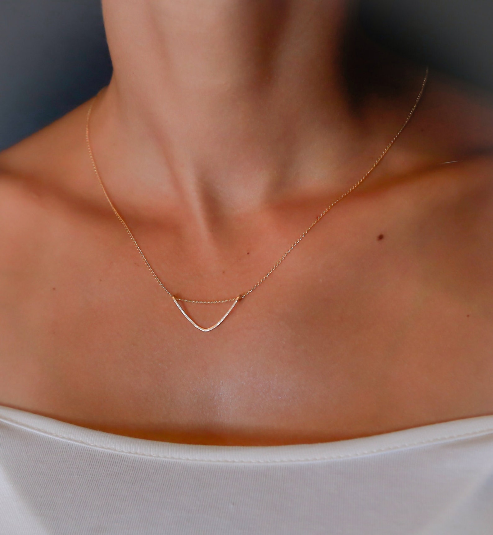 Gold chevron necklace gold v shape necklace 14k gold filled | Etsy