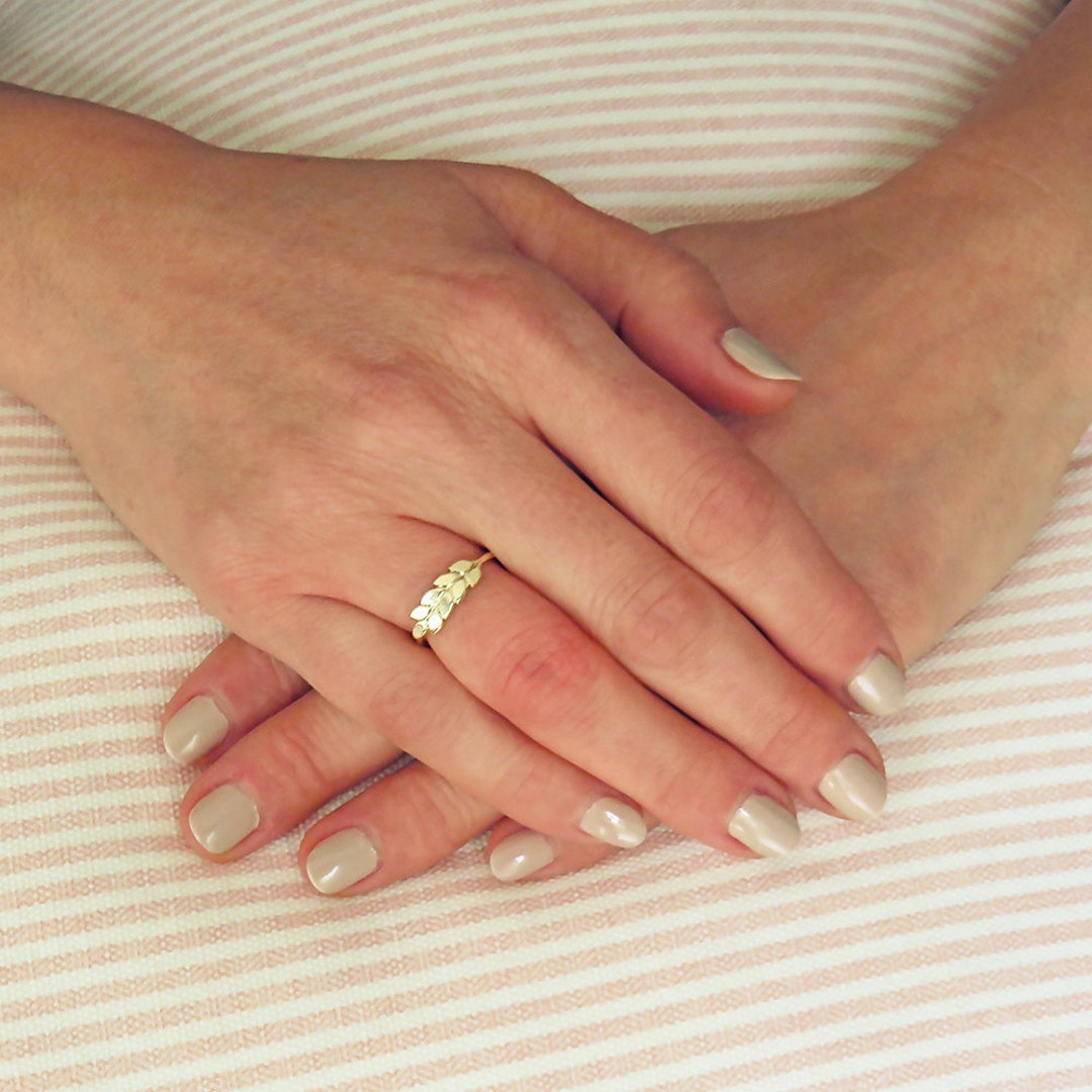 Wedding Bands Women, Boho Wedding Ring, Unique Wedding Ring, Nature ...