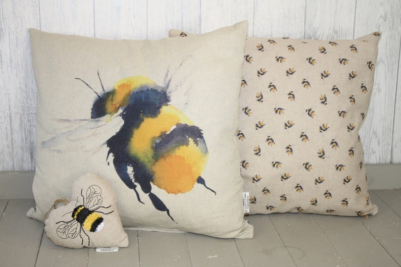 Bumble Bee Cushion 18 Square Bumble Bee Cushion - Etsy