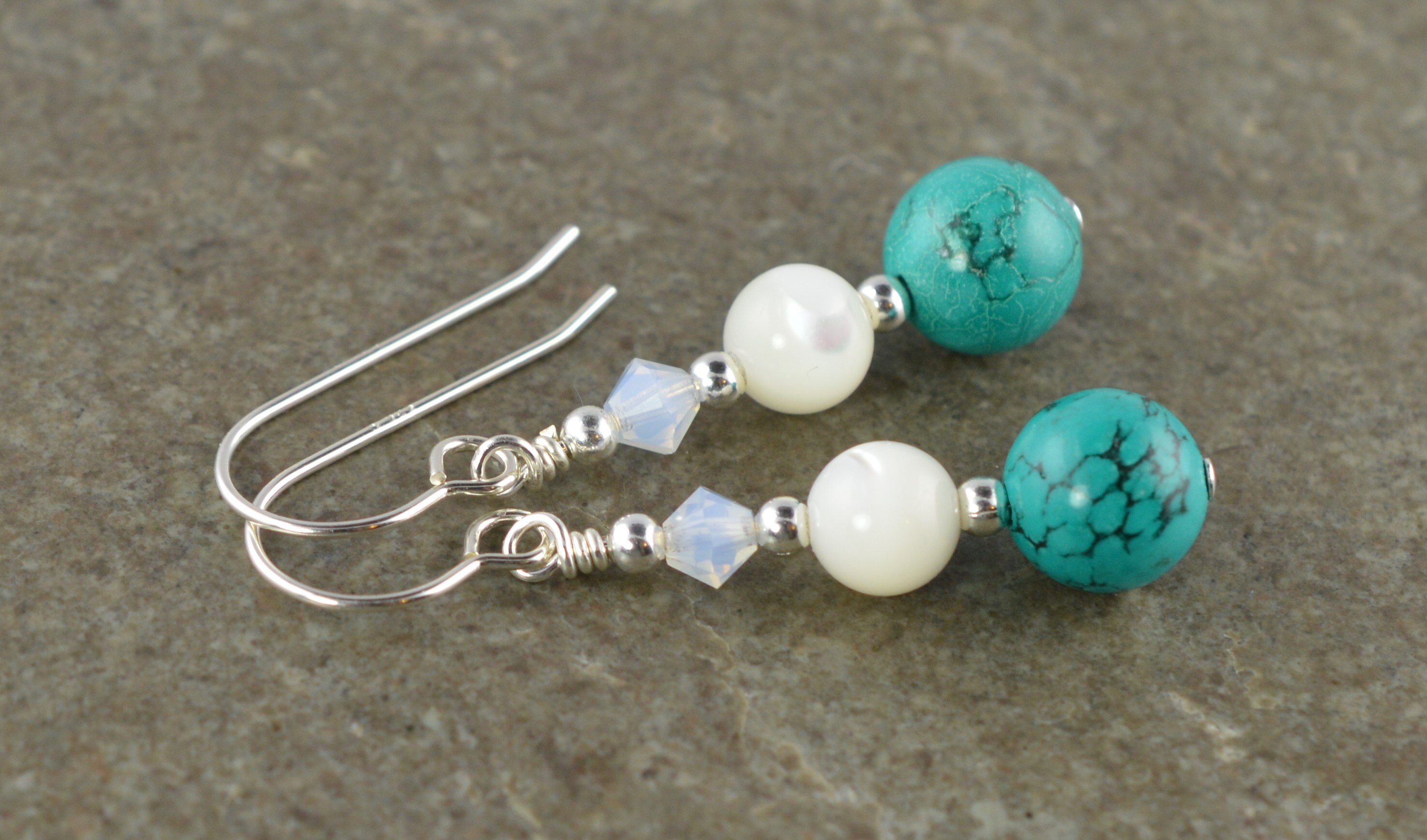 Gema turquesa madre de perla cristal blanco y pendientes - Etsy España