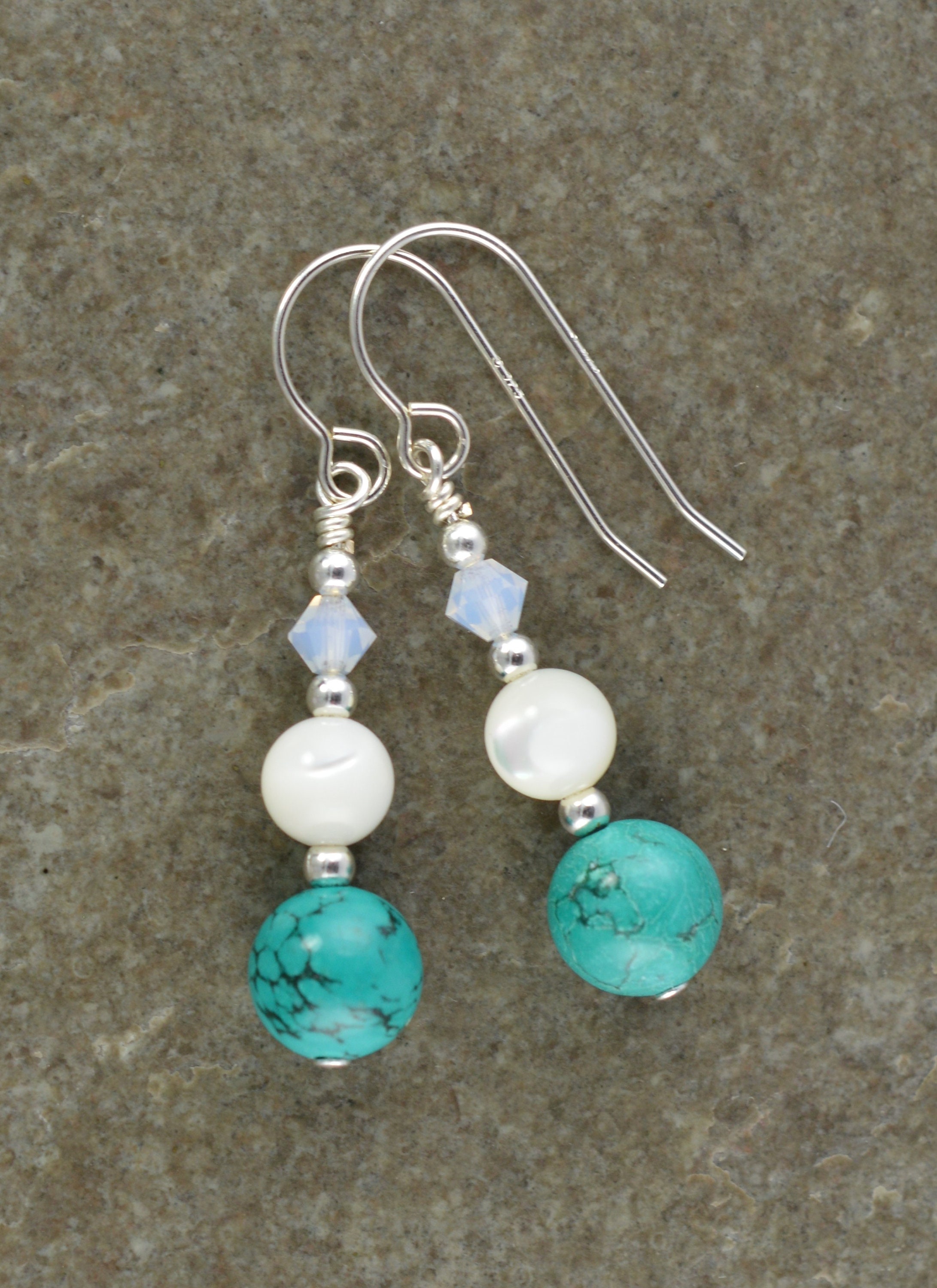 Gema turquesa madre de perla cristal blanco y pendientes - Etsy España